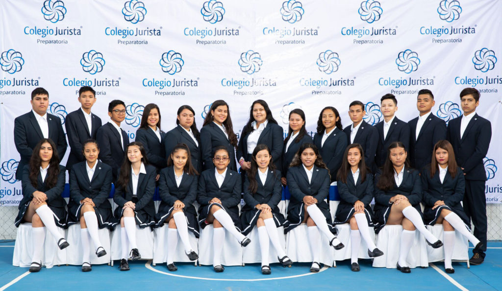 Uniforme preparatoria – Colegio Jurista